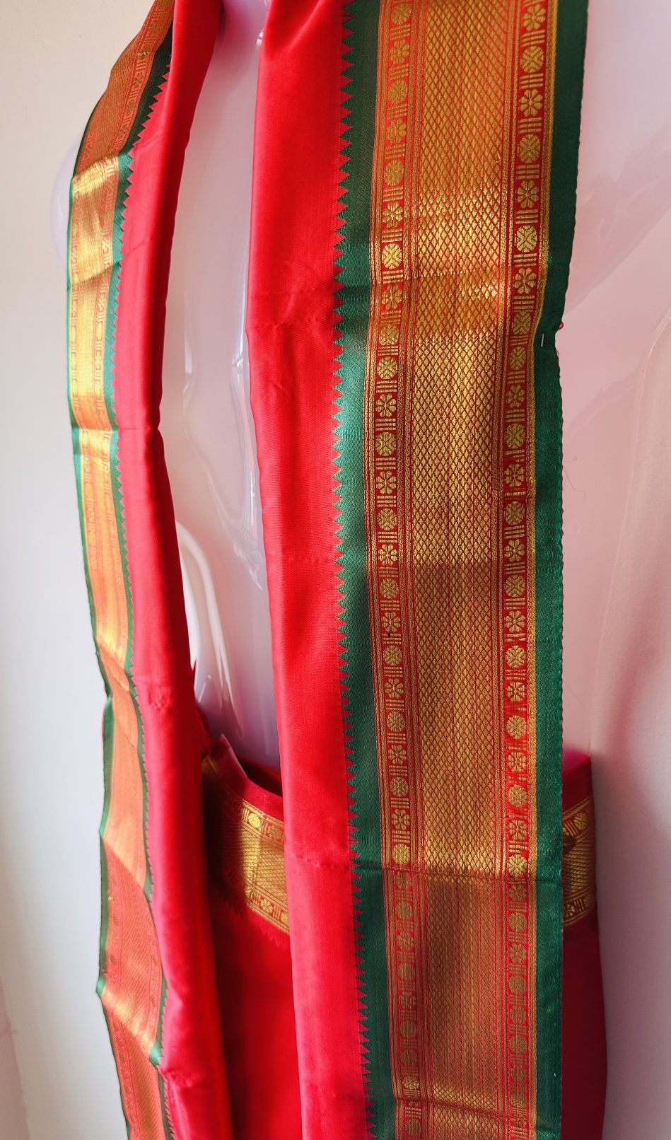 Red big Border green and red Silk Mundu with silk Shawl set - Raavika